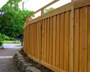 High Quality Wood Fences in Ottawa | Hand-e-Workz